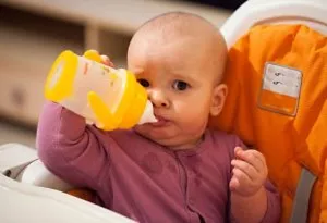 How Can I Introduce Water to Infants?