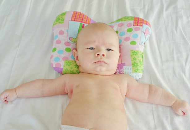 Torticollis In Infants - Reasons, Signs & Treatment
