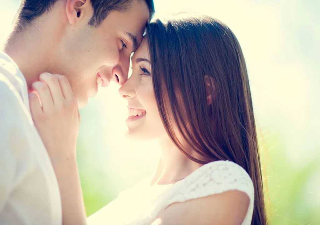 Spermicide - How to Use, Effectiveness & Risks