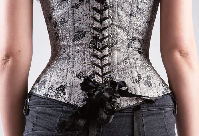 Postpartum Belt After Giving Birth - Is It Effective?