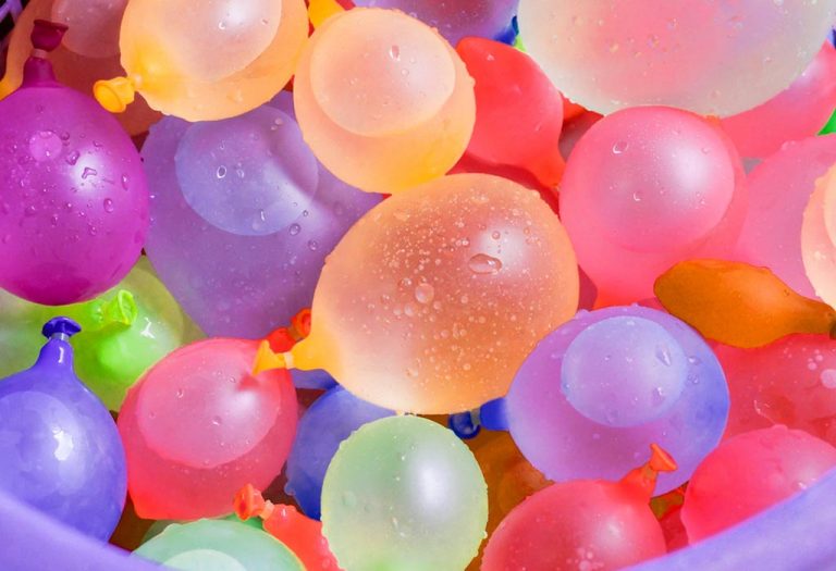 20+ Fun Balloon Games for Kids