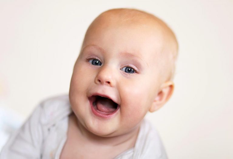 19 Week Old Baby: Development, Milestones & Care Tips