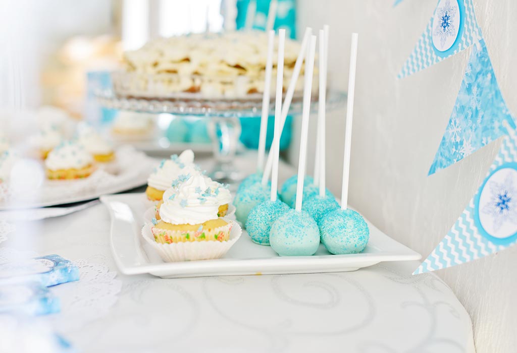How to Plan a Baby Shower - A Complete Checklist