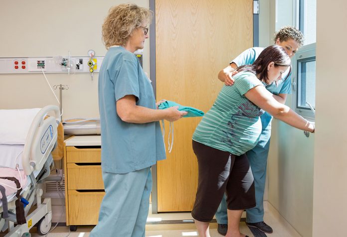 How Can Husband Support Wife during Labour & Childbirth