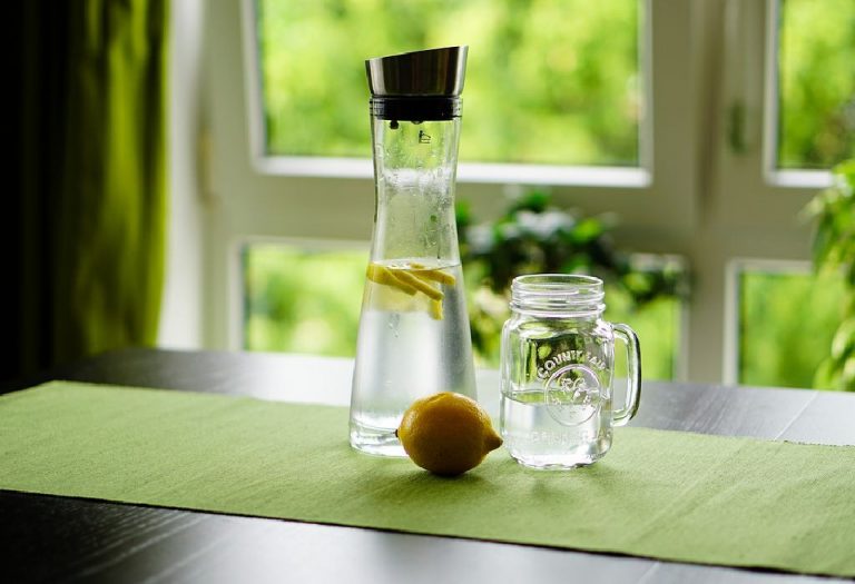 Health Benefits Of Drinking Lemon Juice In Water health-benefits-of-drinking-lemon-juice-in-water