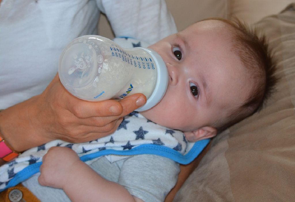How to Prepare Formula Milk for Babies