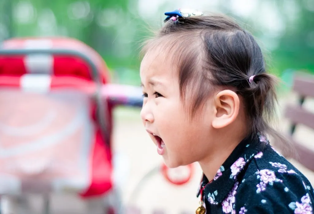 Toddlers Using Substitute Pronunciation For Difficult Words