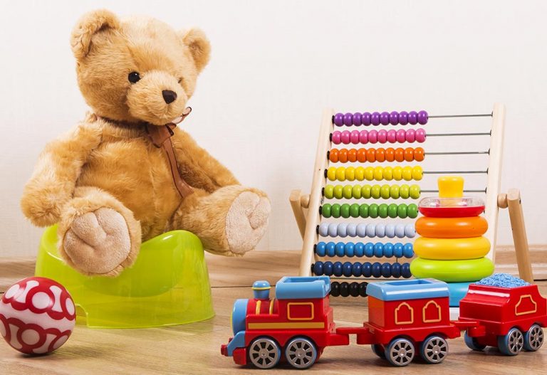 15 Best Potty Training Games to Play With Your Toddler