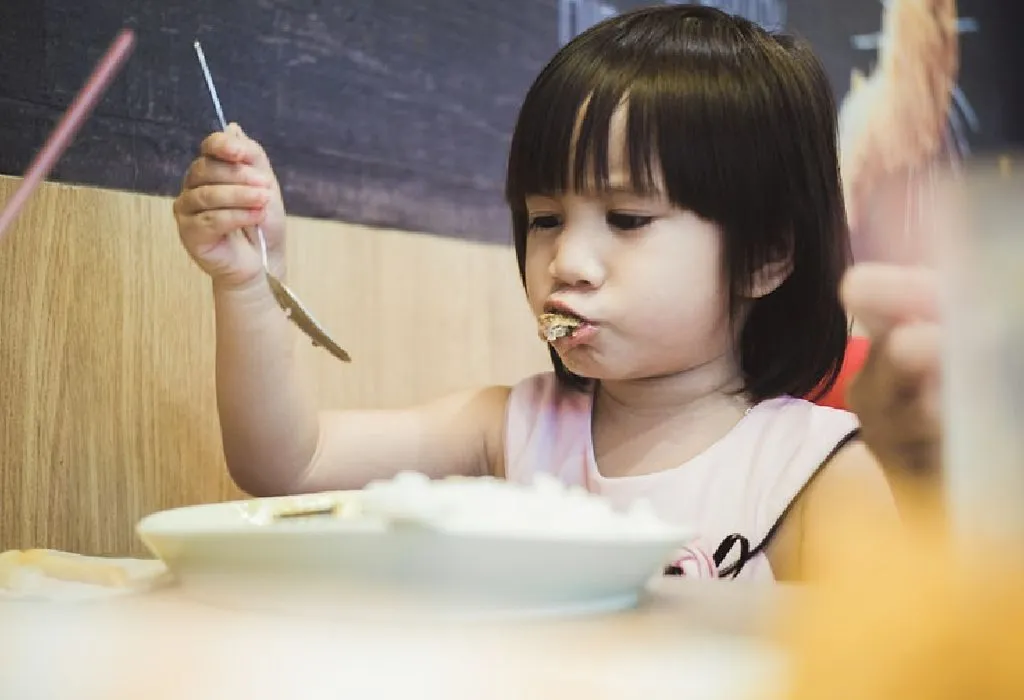 How to have a well-mannered kid in a restaurant