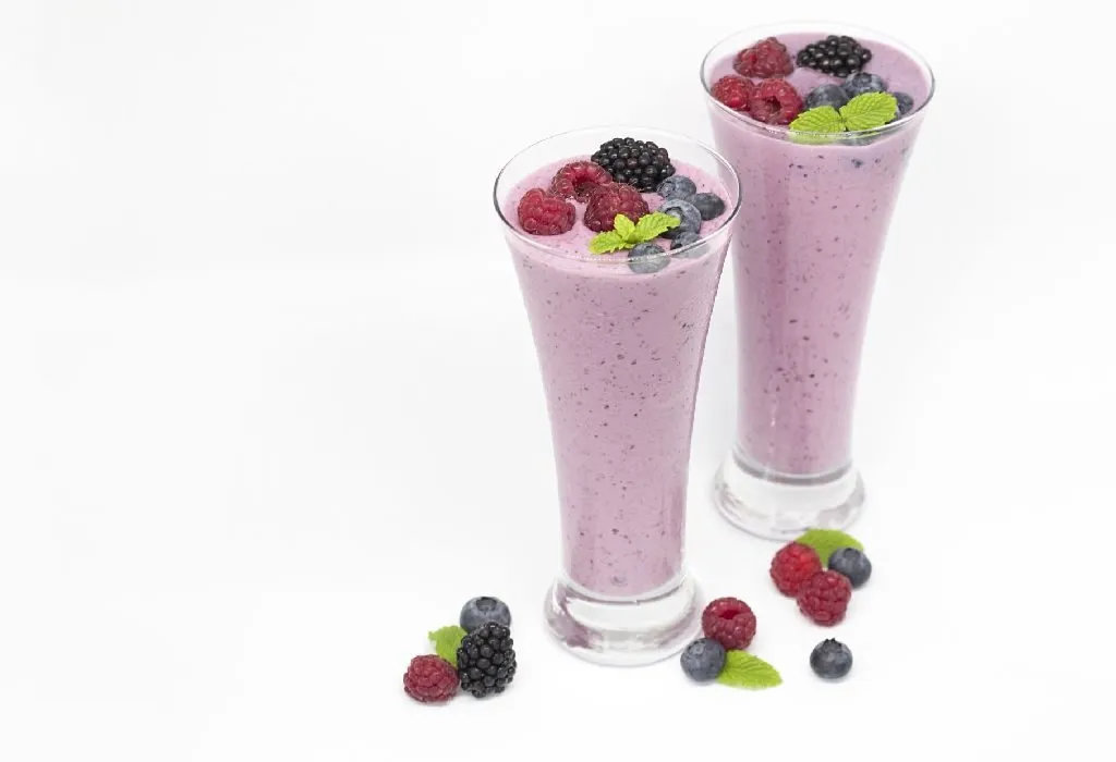How to Make Mixed Berry Milkshake- Recipe on FirstCry Parenting