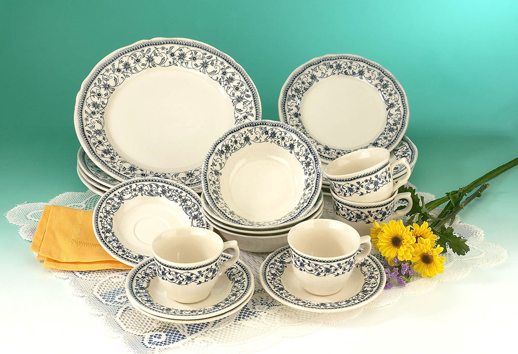 15 Best Indian Housewarming Ceremony Gift Ideas - 2023