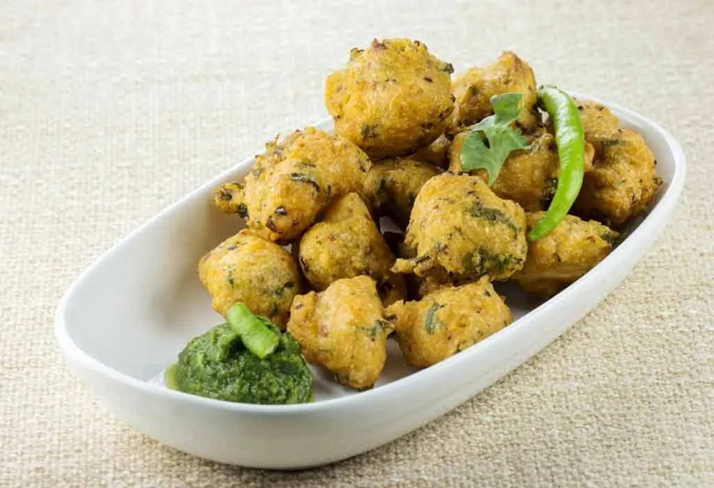 How to Make Dal Pakoda for Toddlers - FirstCry Parenting