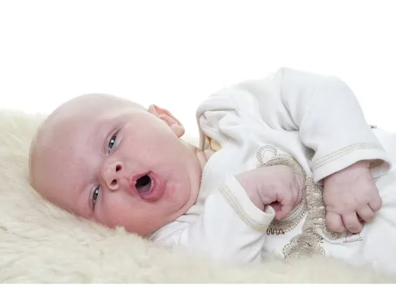 Wheezing in Babies - Types, Causes, Signs, and Home Remedies