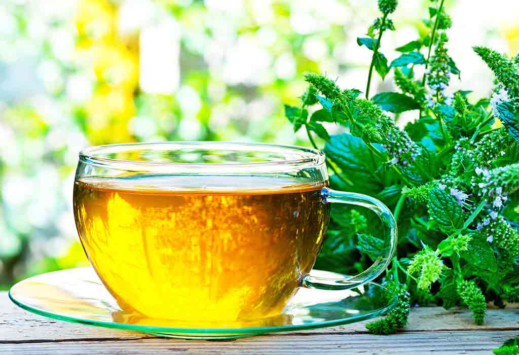 Is It Safe To Drink Peppermint Tea While Nursing?