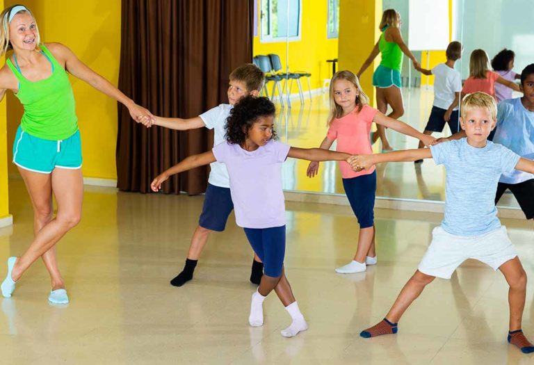 List of 10 Group Improv Games For Children