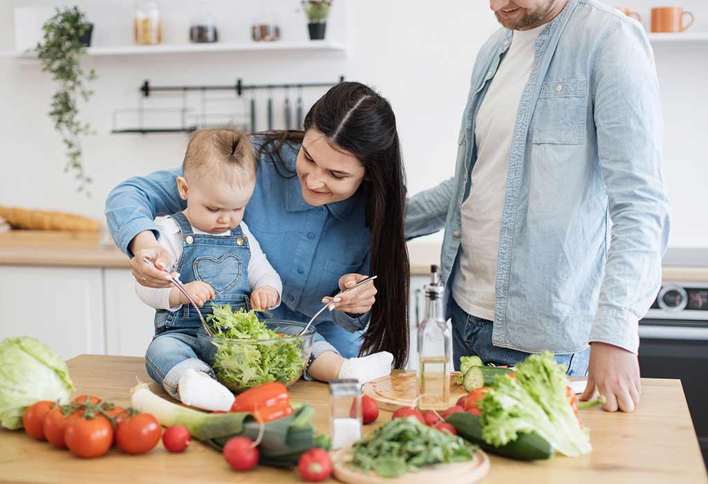 What Is a Crunchy Mom and Signs You're the One