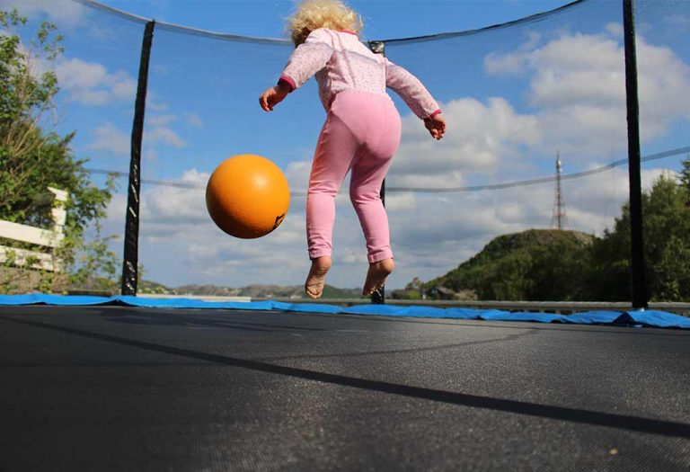 28 Exciting Trampoline Games for Kids That They Will Love