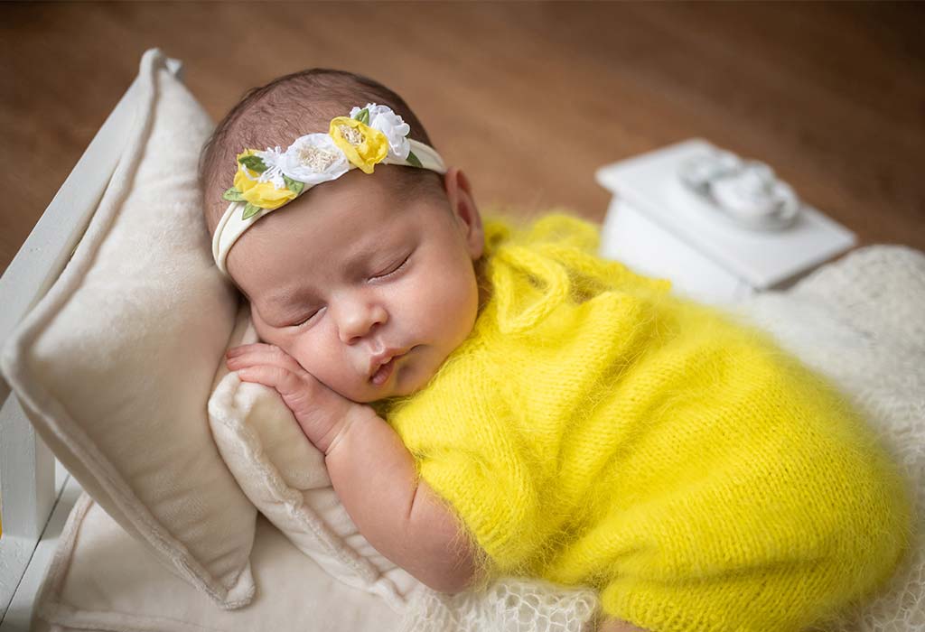 150+ Middle Names for Lily (With Meanings)