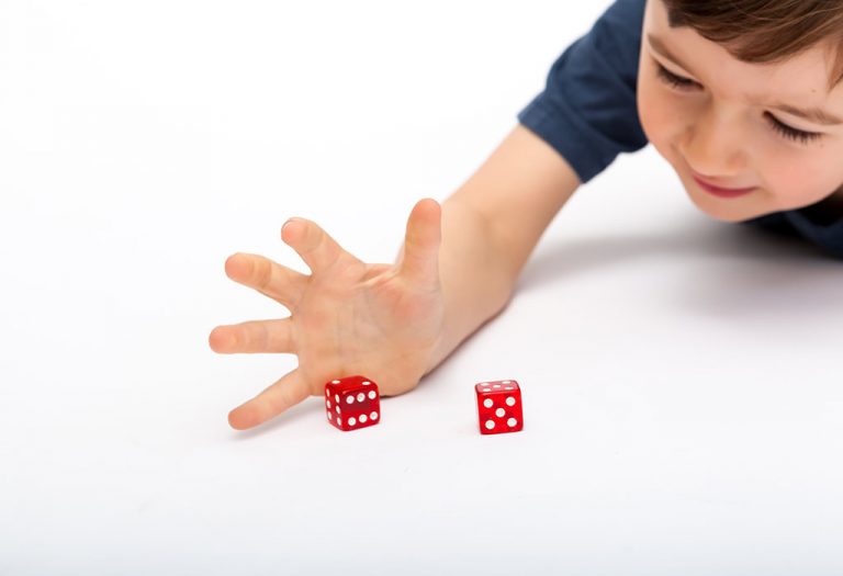 15 Best Children's Dice Games to Play and Enjoy at Home