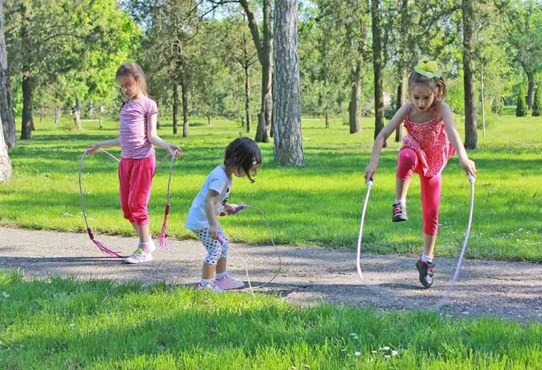 15 Fun Jump Rope Games for Kids to Enjoy