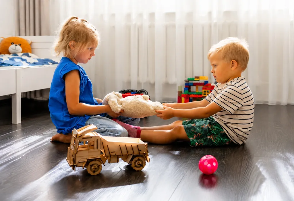 Only Child Syndrome: Signs, Characteristics, and Parenting Tips